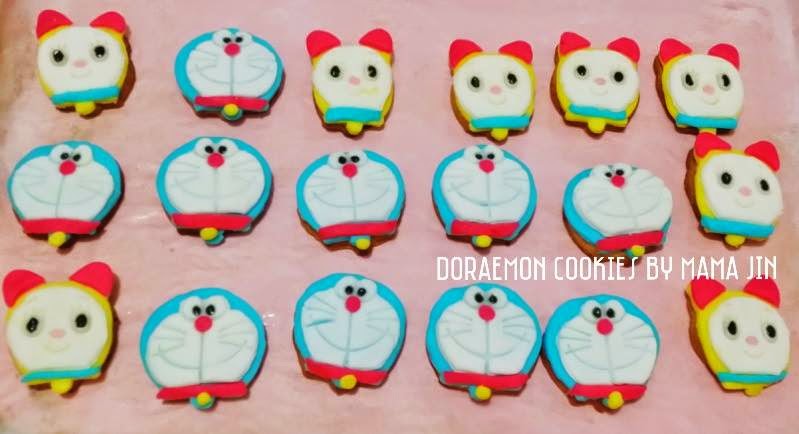 Doraemon Cookies by Clarine Lin