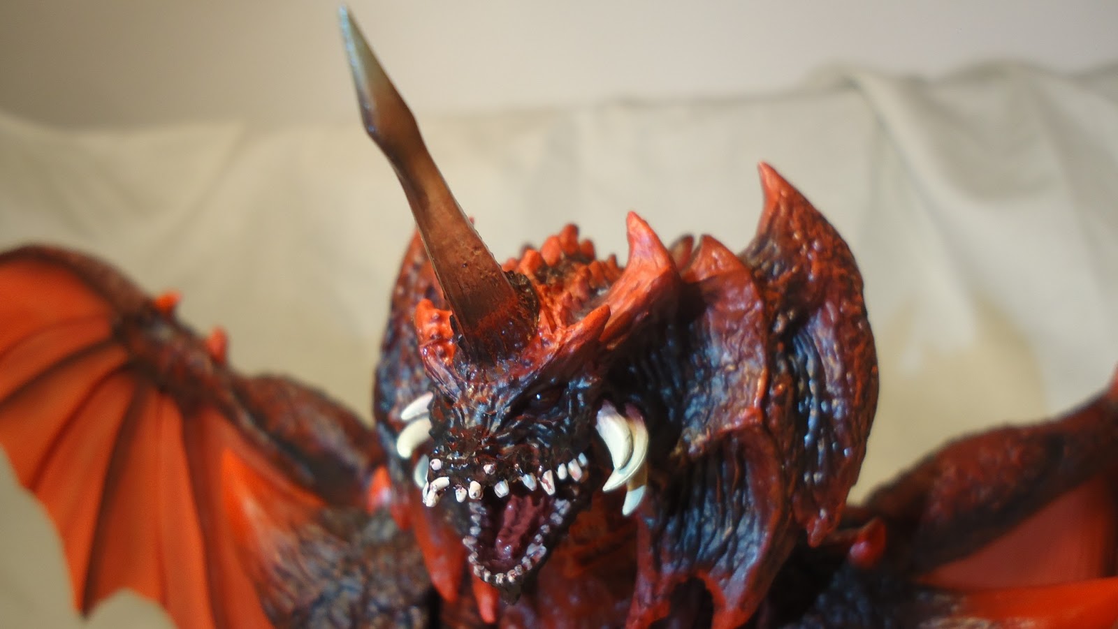 Import Monsters: Review: S.H. Monsterarts Destoroyah (Final/Perfect Form)