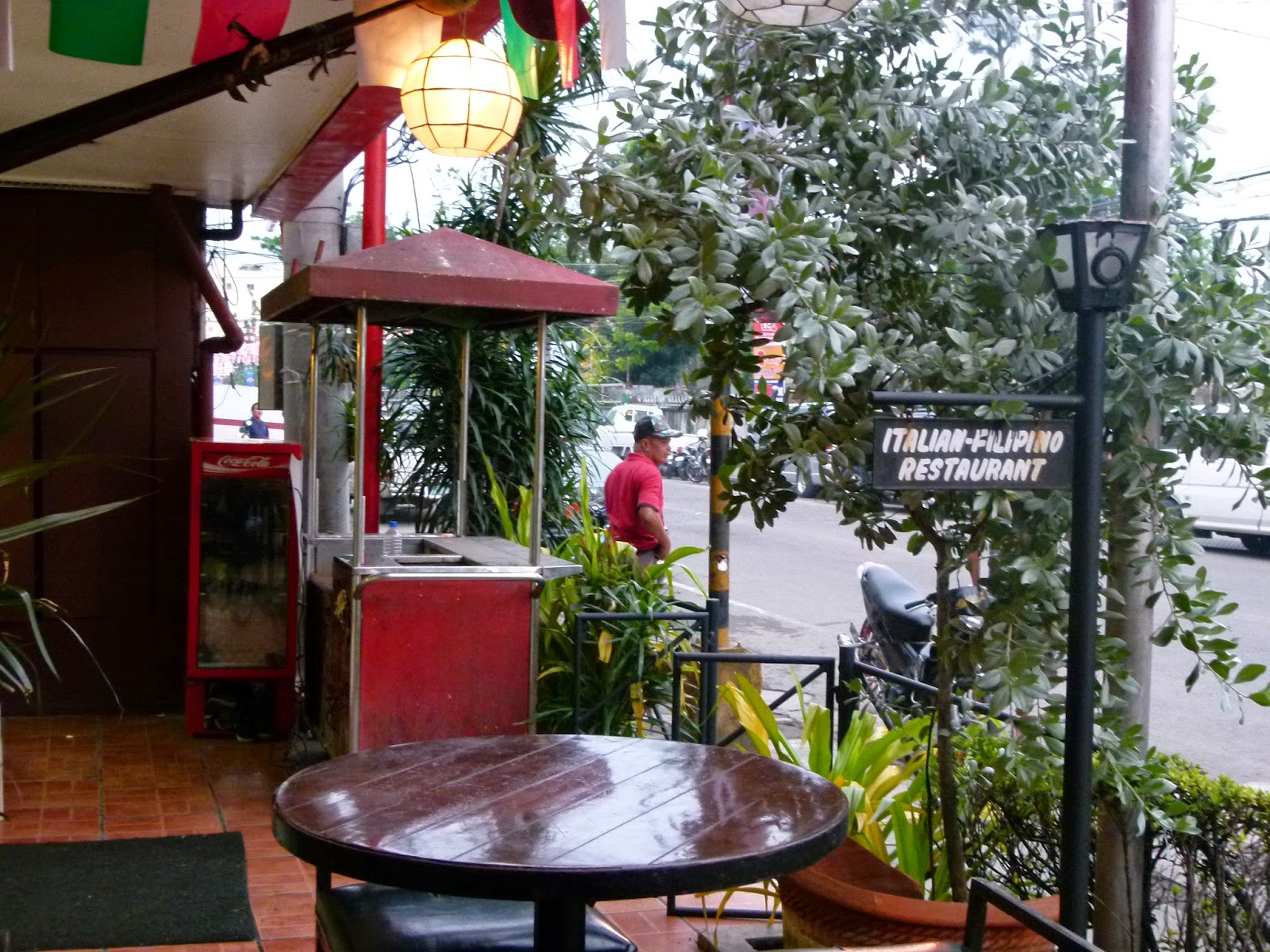 10 MUST-VISIT RESTAURANTS AND CAFES IN THE NEW DOWNTOWN TACLOBAN CITY ...