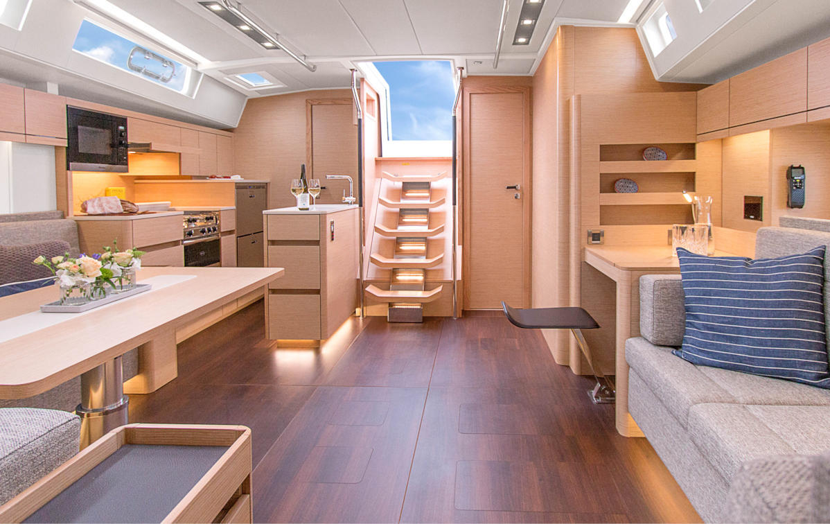 Interesting Sailboats: HANSE 548, THE HANSE THAT WANTED TO BE A SOLARIS ...