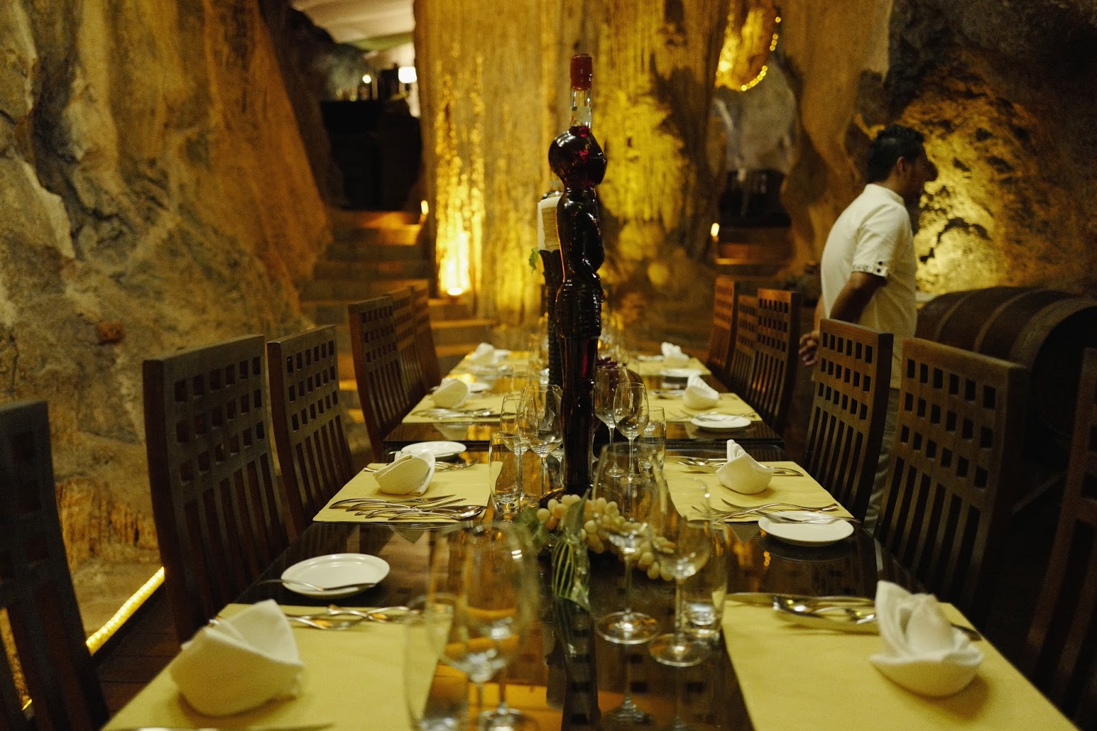 JE TunNel: JEFF'S CELLAR @ The Banjaran Hotsprings Retreat is World's ...