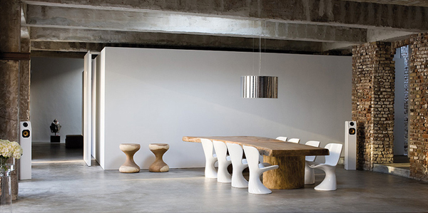 Kuki Design: Extravagant and rough interior design