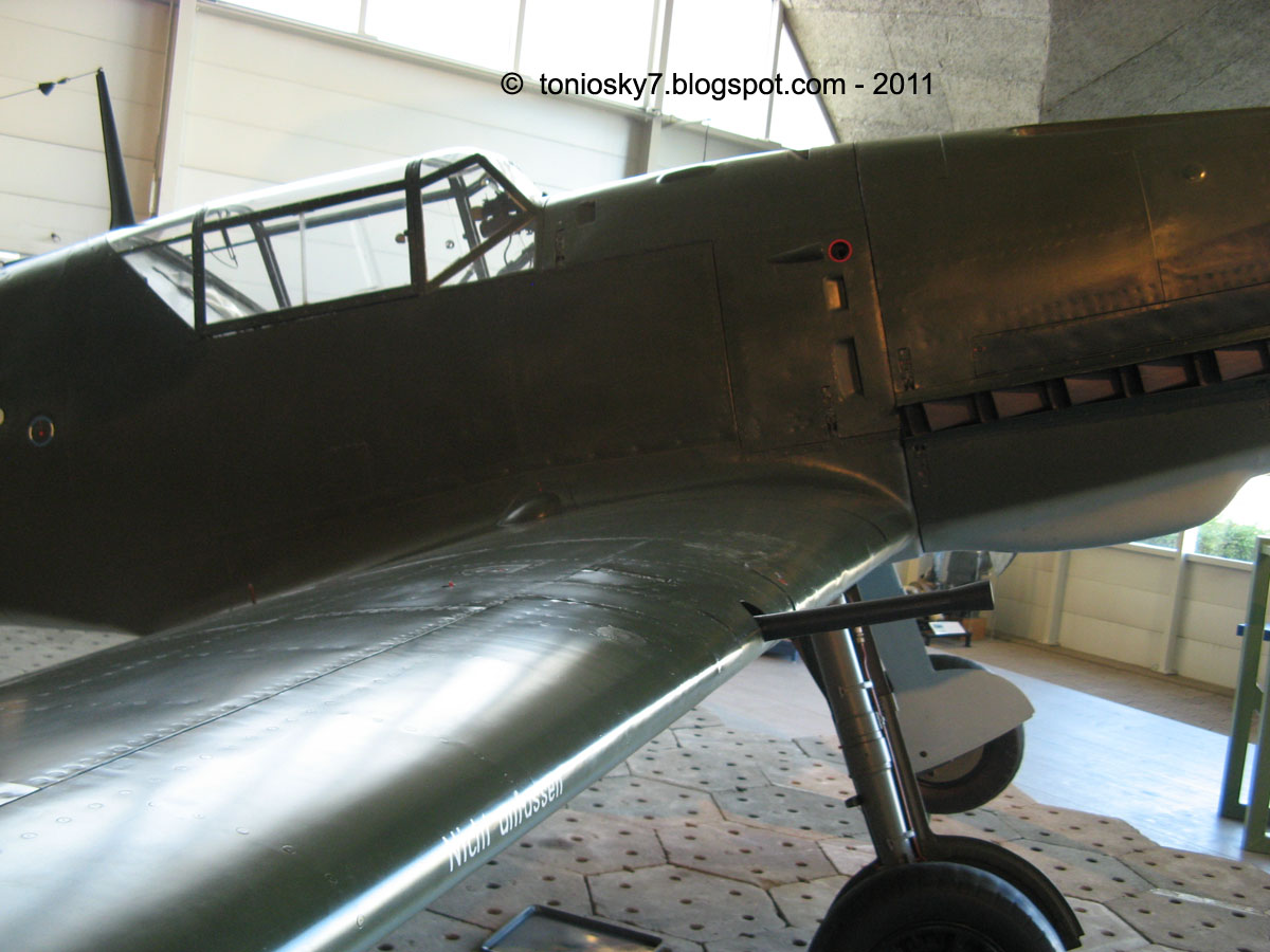 Romanian Bf-109 E-3 (1940 markings) - 1/72 Tamiya - Ready for ...