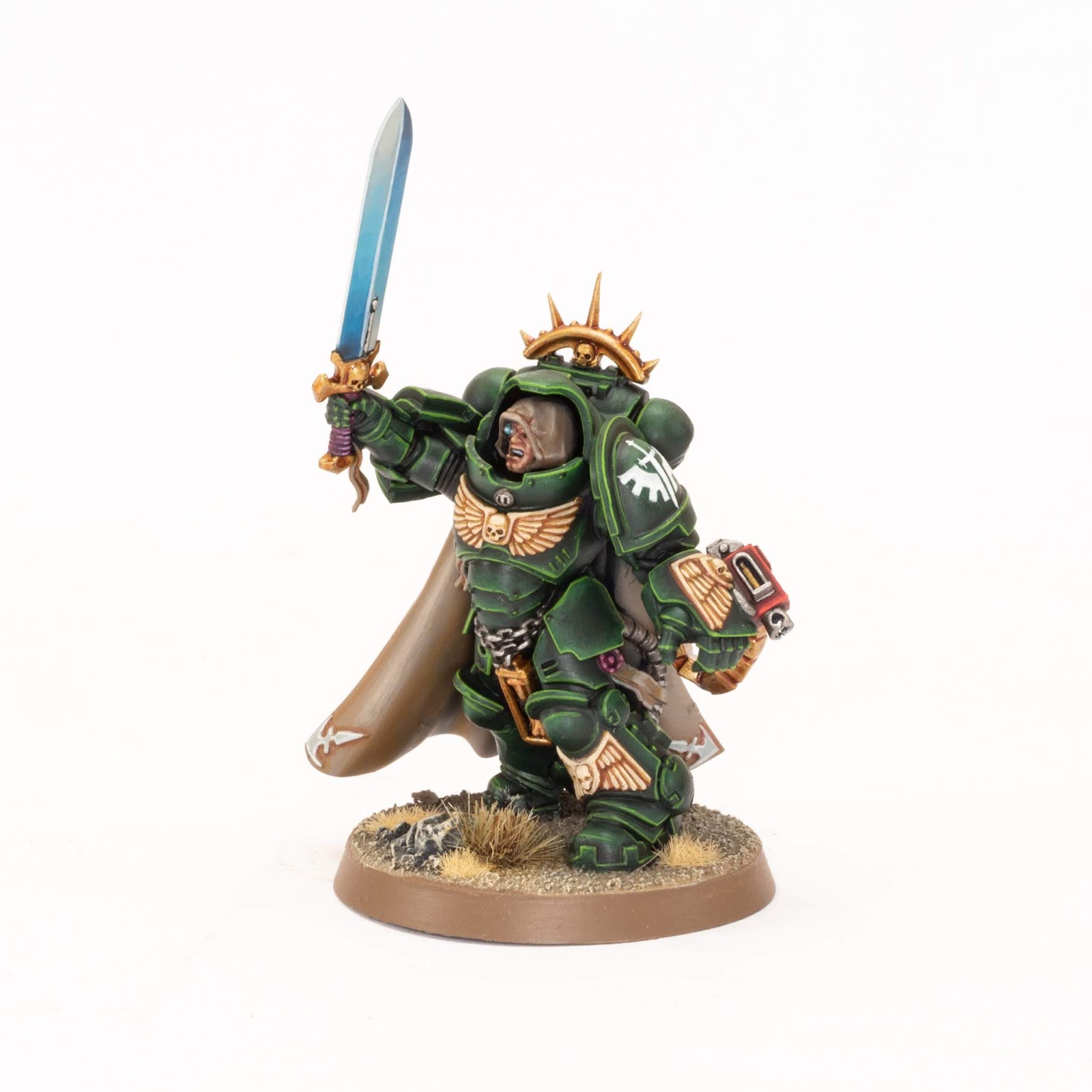 Showcase: Dark Angel Captain in Gravis Armour - Tale of Painters