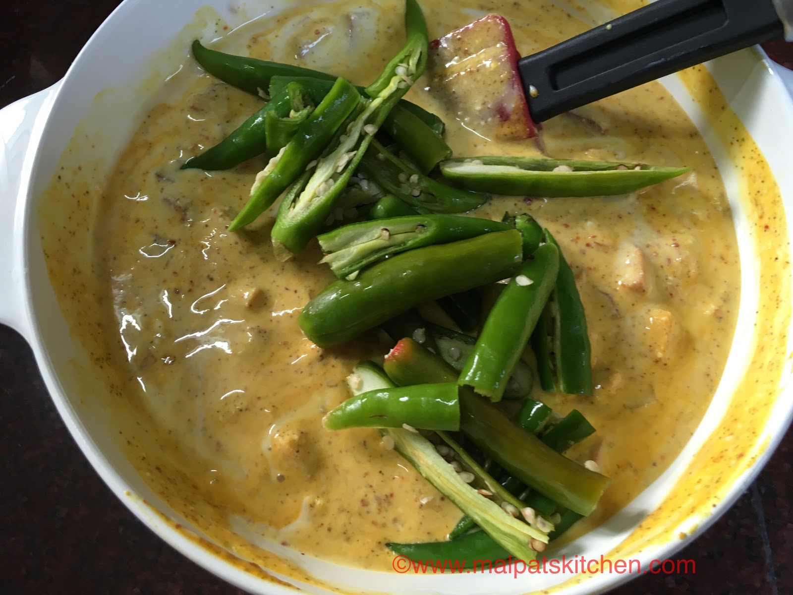 MAHAALI CURD PICKLE, how to make Mahaali pickle/yogurt based ~ Malpats ...