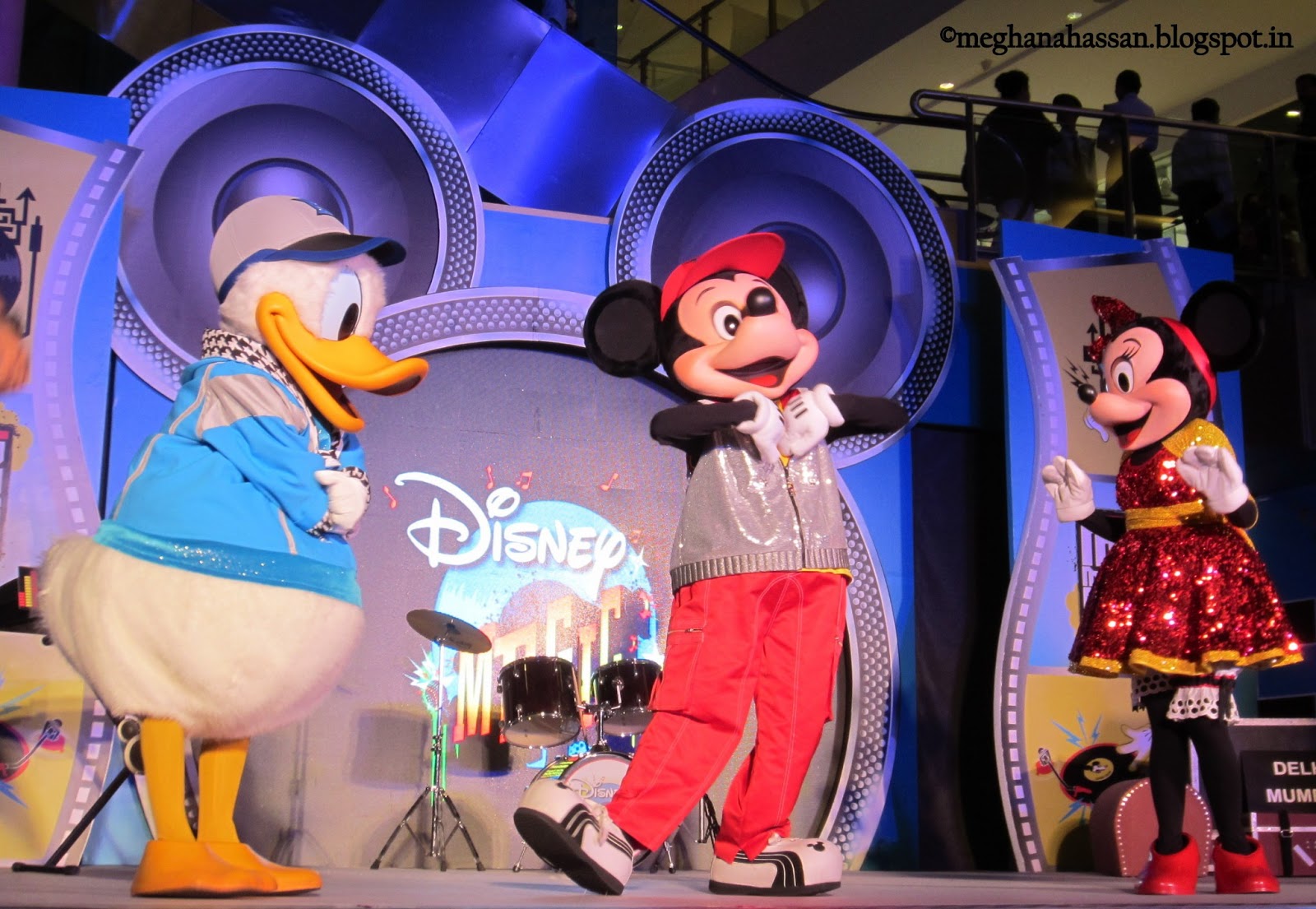 My World: A Magical Show by Mickey and his Friends