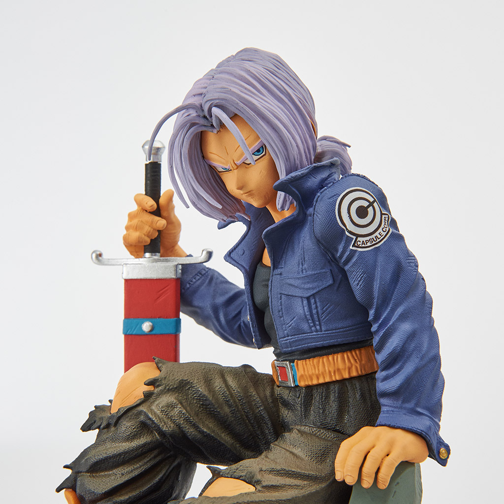 Prototipo de la figura de Trunks que el escultor Erick Sosa presenta al ...