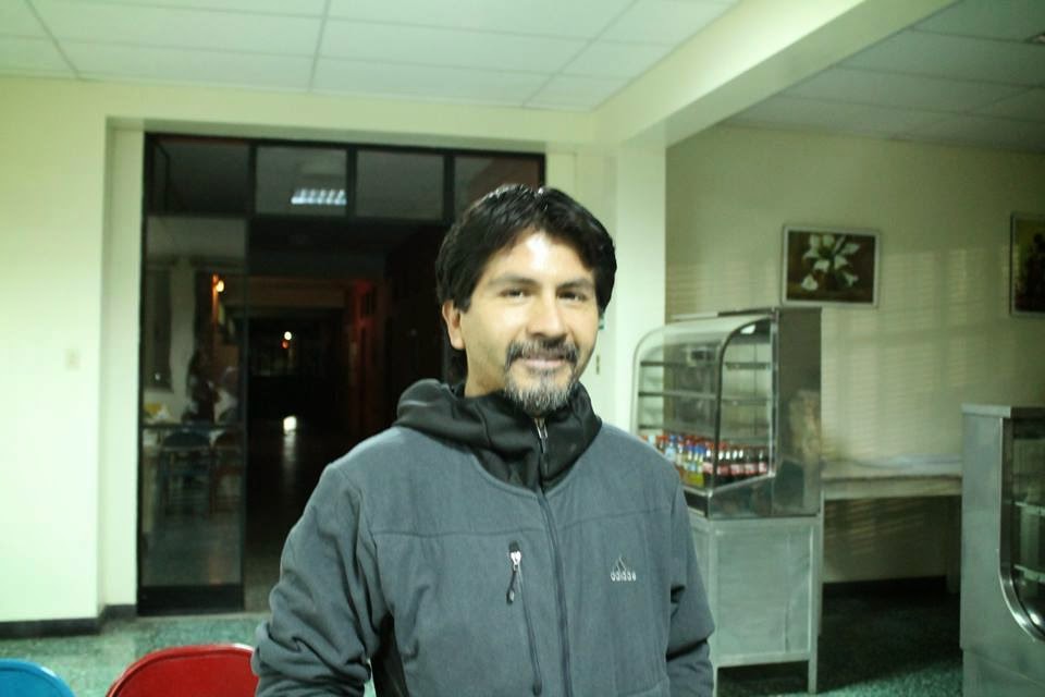 CBI NEUIGKEITEN: Entrevista prof. Levi Vargas - CAS