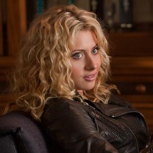 Aly and AJ Mexico: Conoce a Aly como Marti Perkins en Hellcats