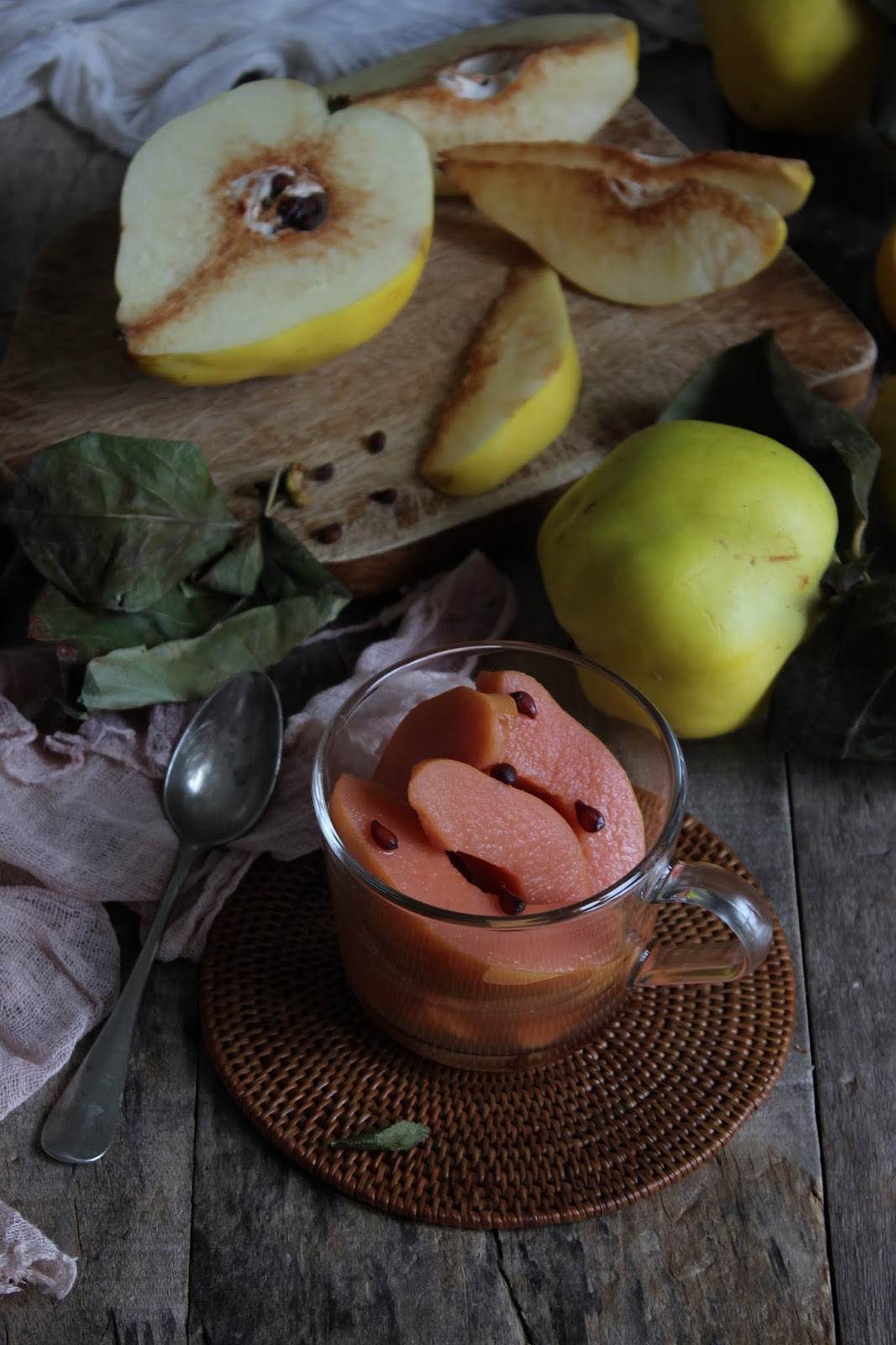 Vanilla&Staubzucker: Quince compote - Compote di mele cotogne - Kompot ...