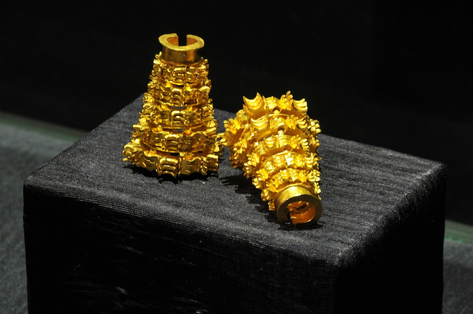 Gridcrosser: Our Precious: Philippine Pre-colonial Gold Metalworks to ...