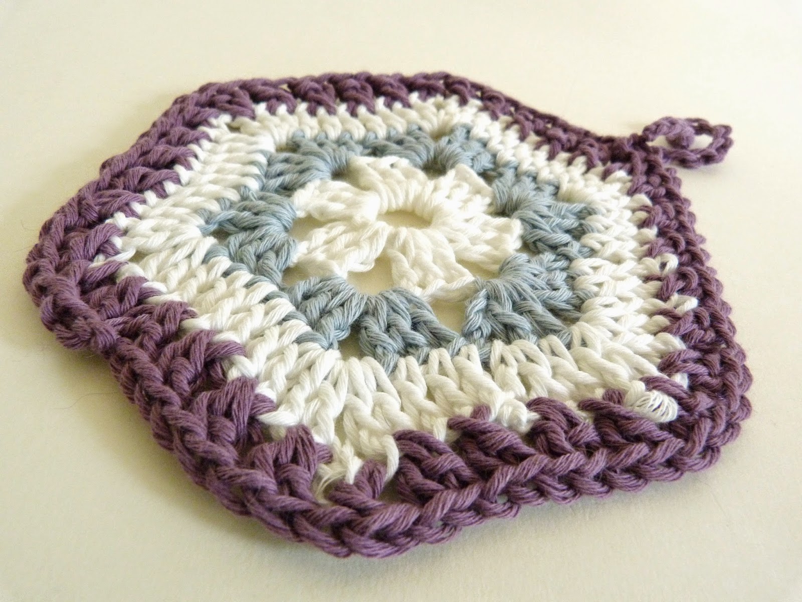 Handmade by Bunny Bosworth: Handmade Home: Crochet Face Cloths