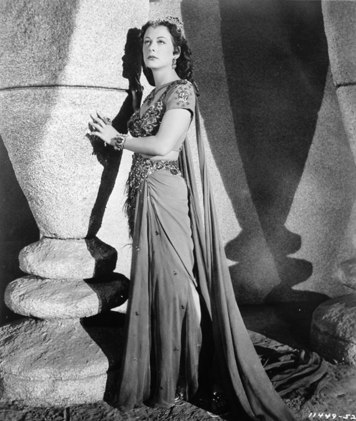 It's The Pictures That Got Small ...: THE SATURDAY GLAMOUR 15!