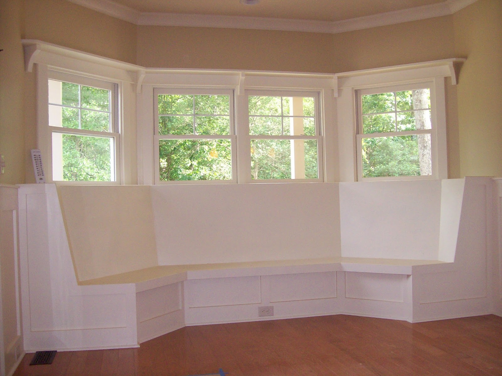 Woodmaster Woodworks, Inc.: Bench Warming: Built-in benches provide a ...