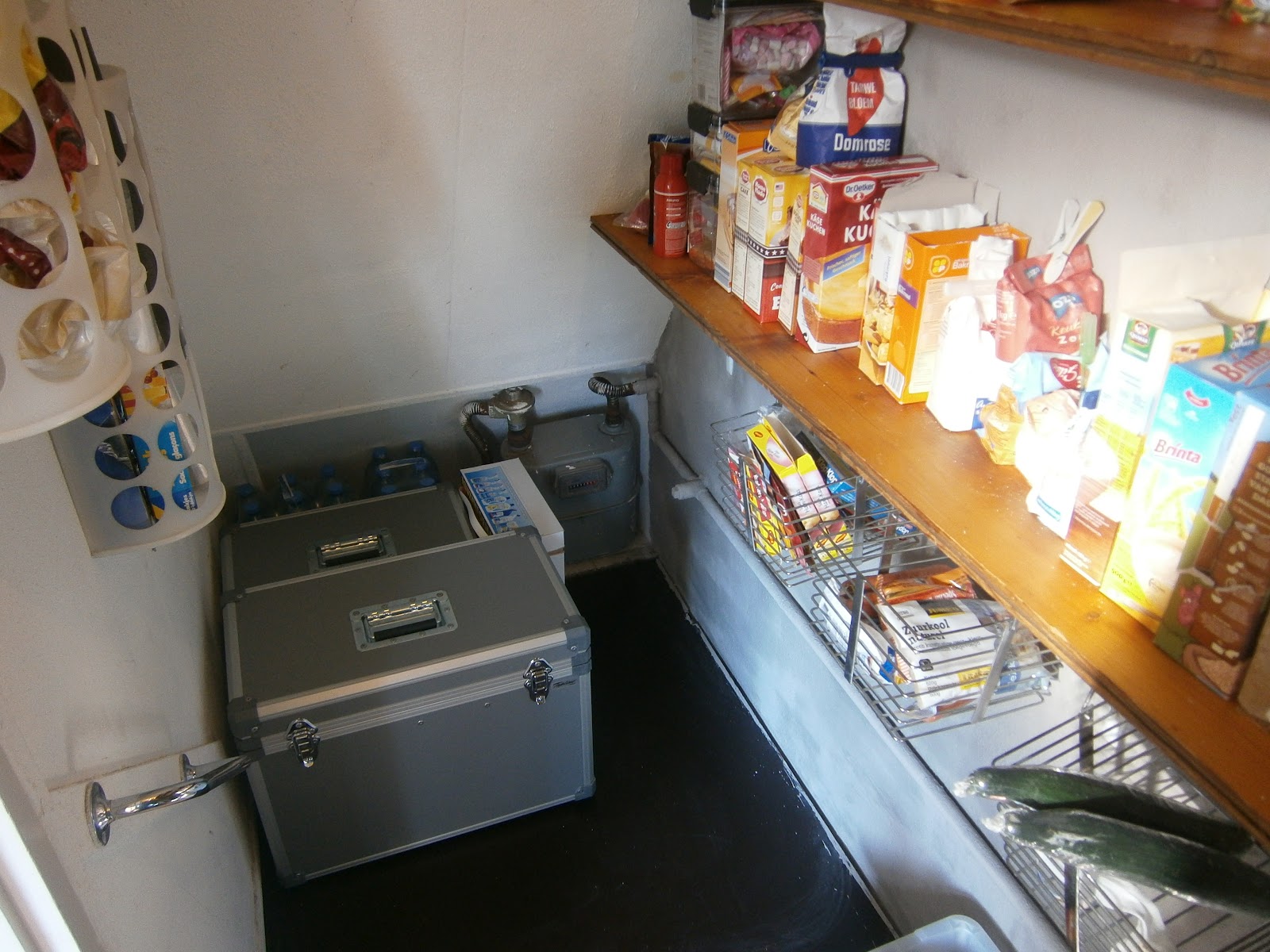 zibdoes: Kelderkast opruimen klus 2