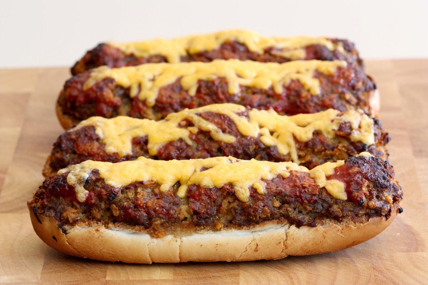 That Winsome Girl: Long Boy "Burgers"