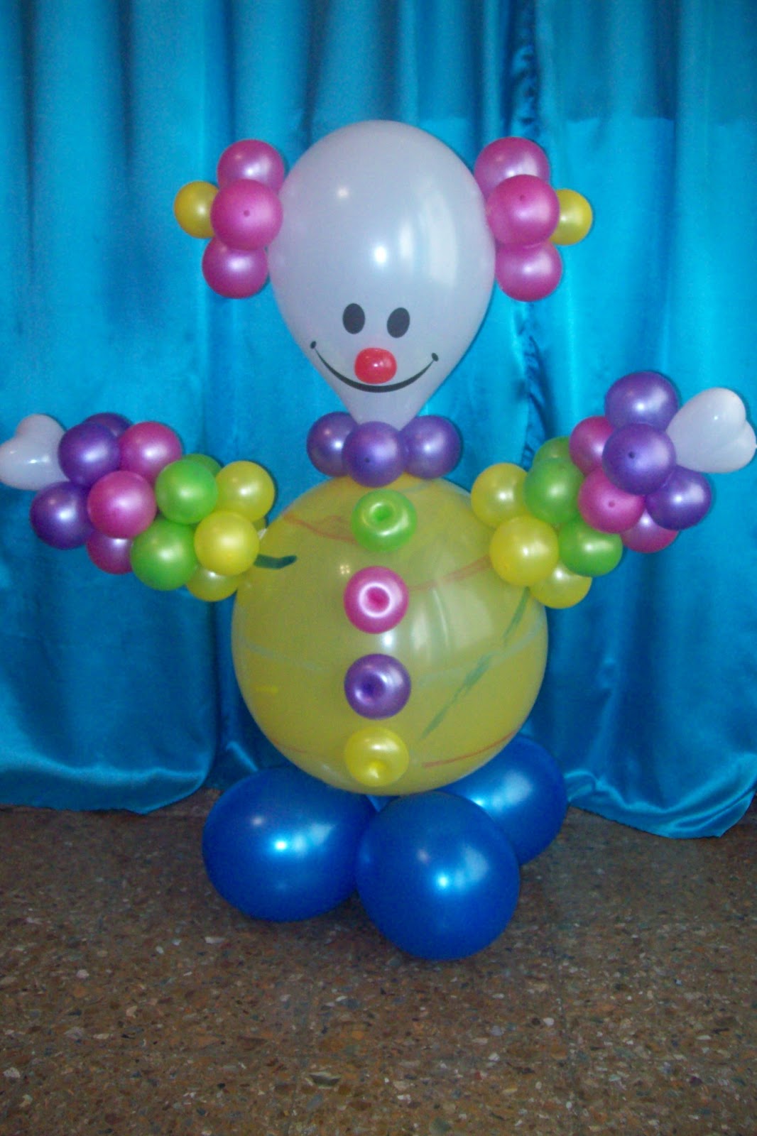 CURSOS DE DECORACION CON GLOBOS
