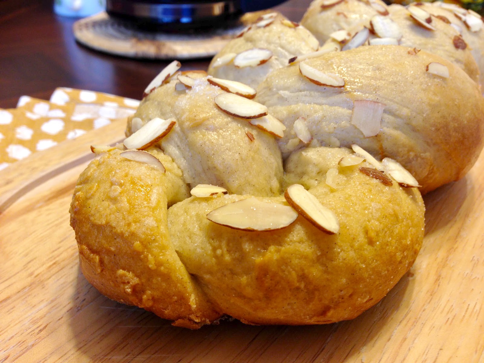 Natural Sugar: Finnish Pulla Bread (Nisva)