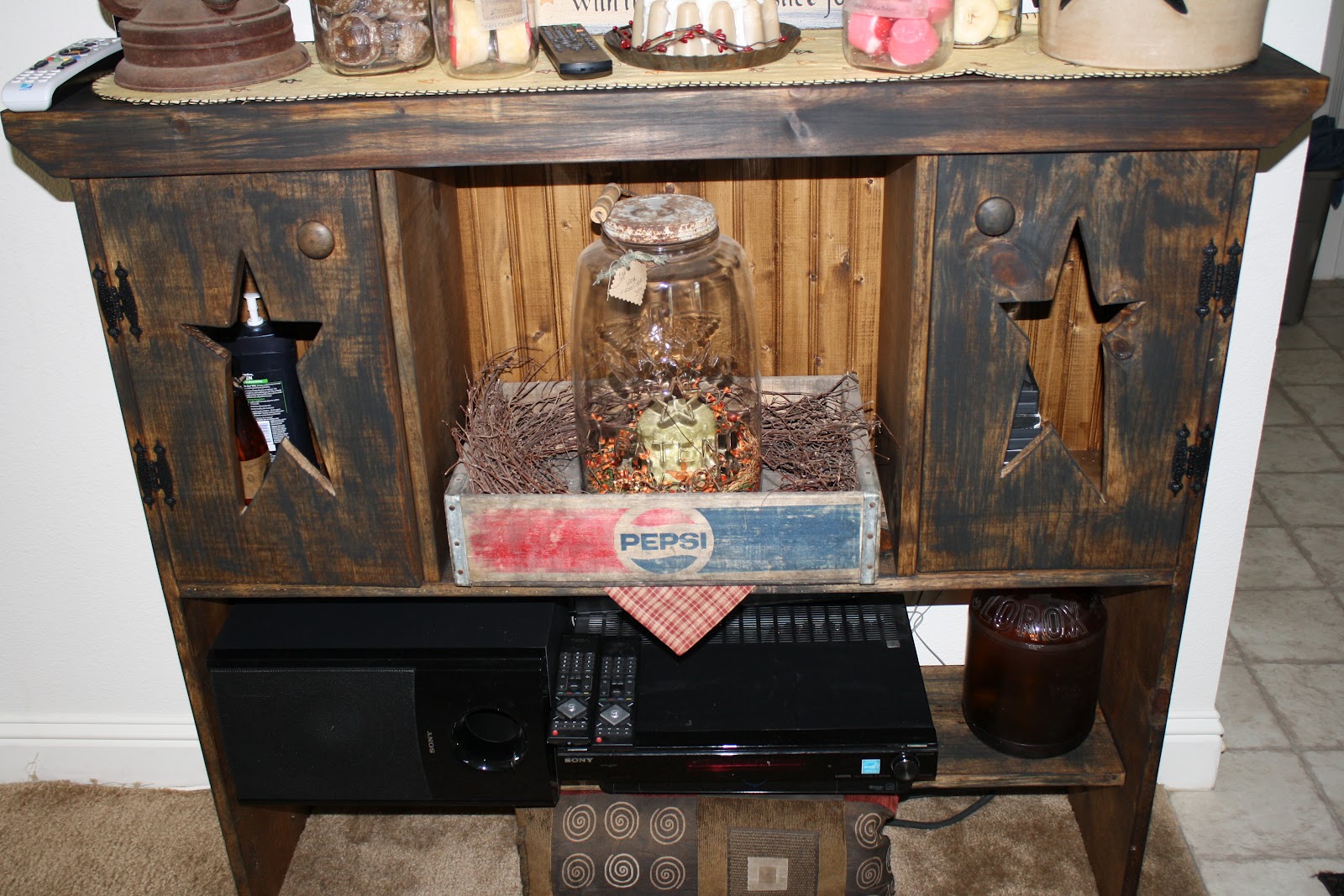 Primitive Furniture ~*~: Our new entertainment center