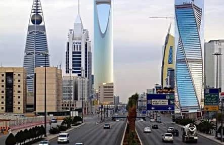 RIYADH POPULATION TOPS WITH 6.9 MILLION