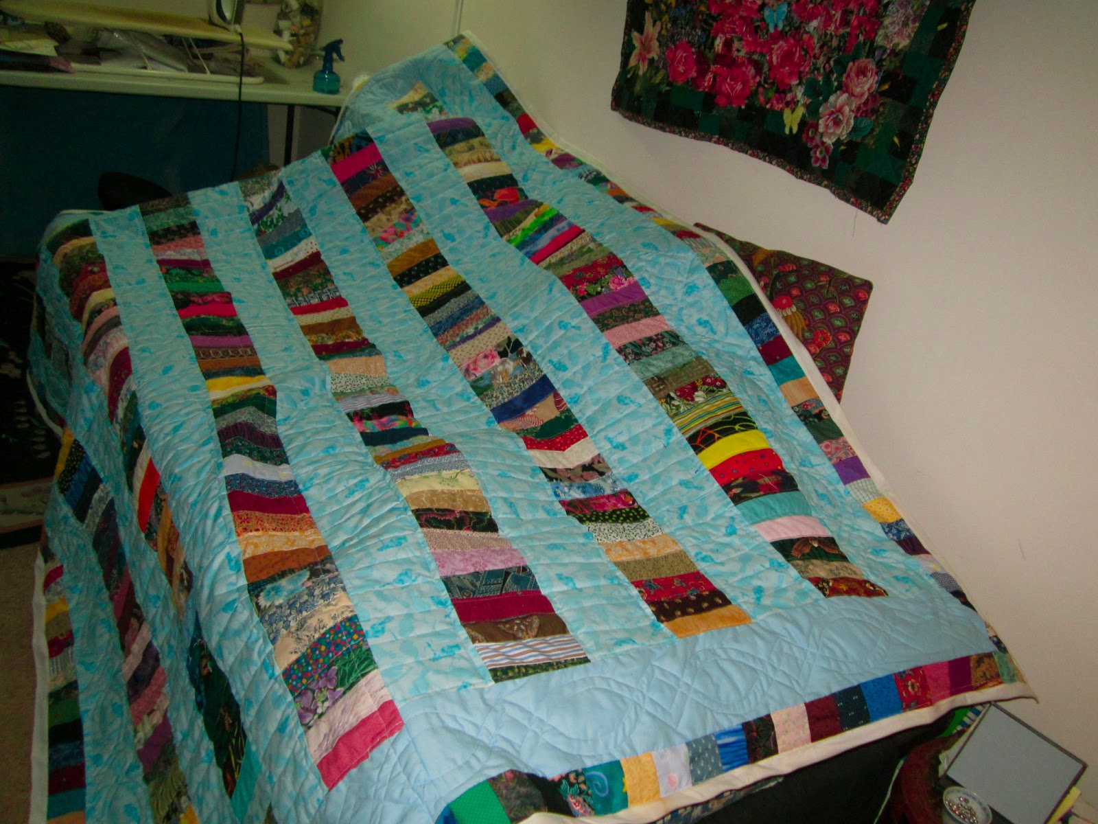 FRIENDSHIP QUILTS - JUNE CALENDER: Chinese Coin Quilt