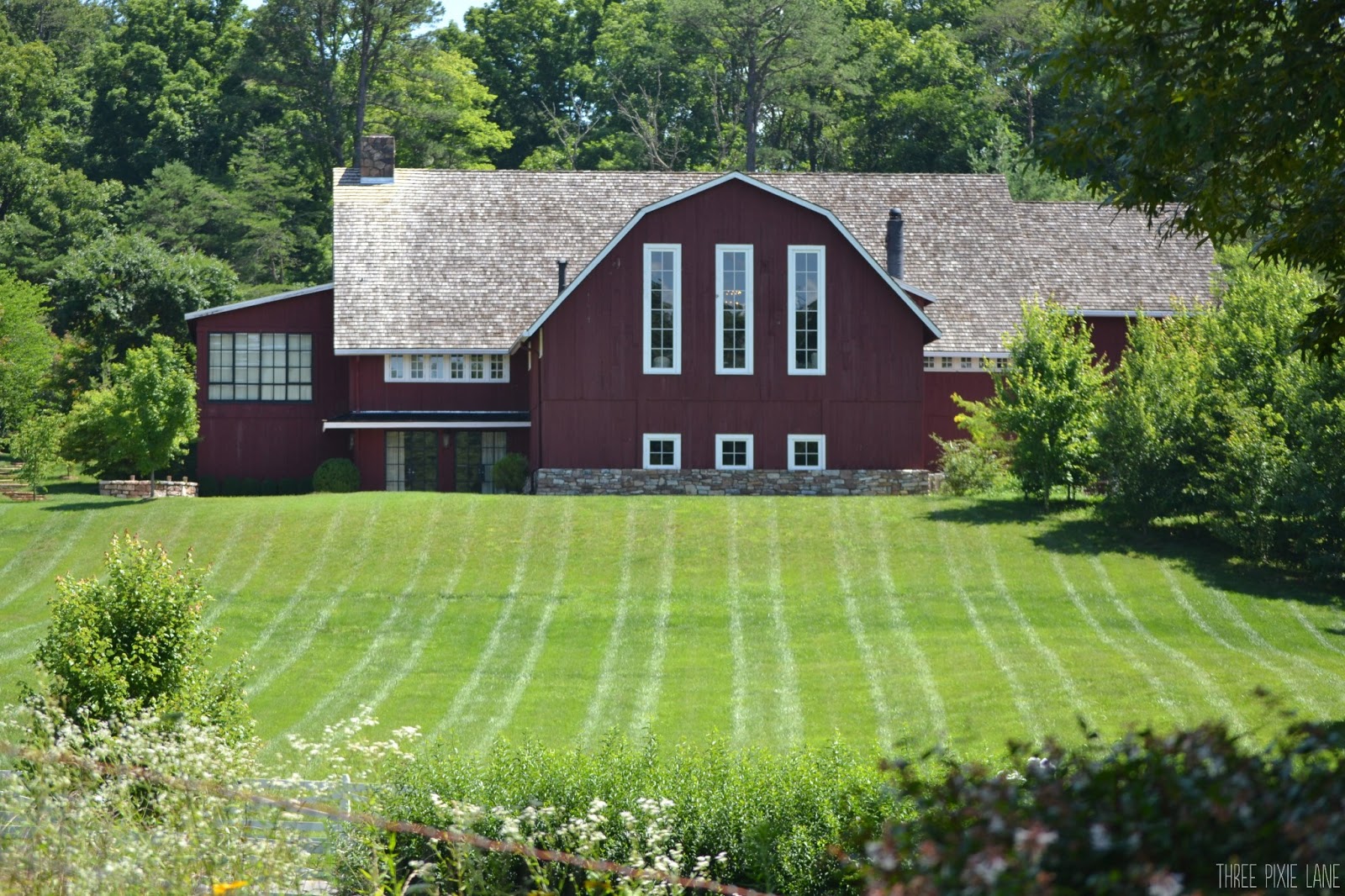 Three Pixie Lane: Blackberry Farm (Top Ten Things to Do)