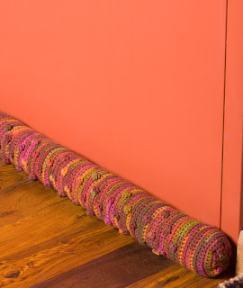 Miss Julia's Patterns: Free Patterns - 19 Door Draft Dodgers to Knit ...