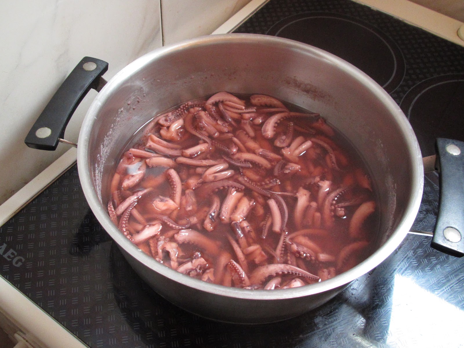 Cocina en Canarias: Pota en Salsa