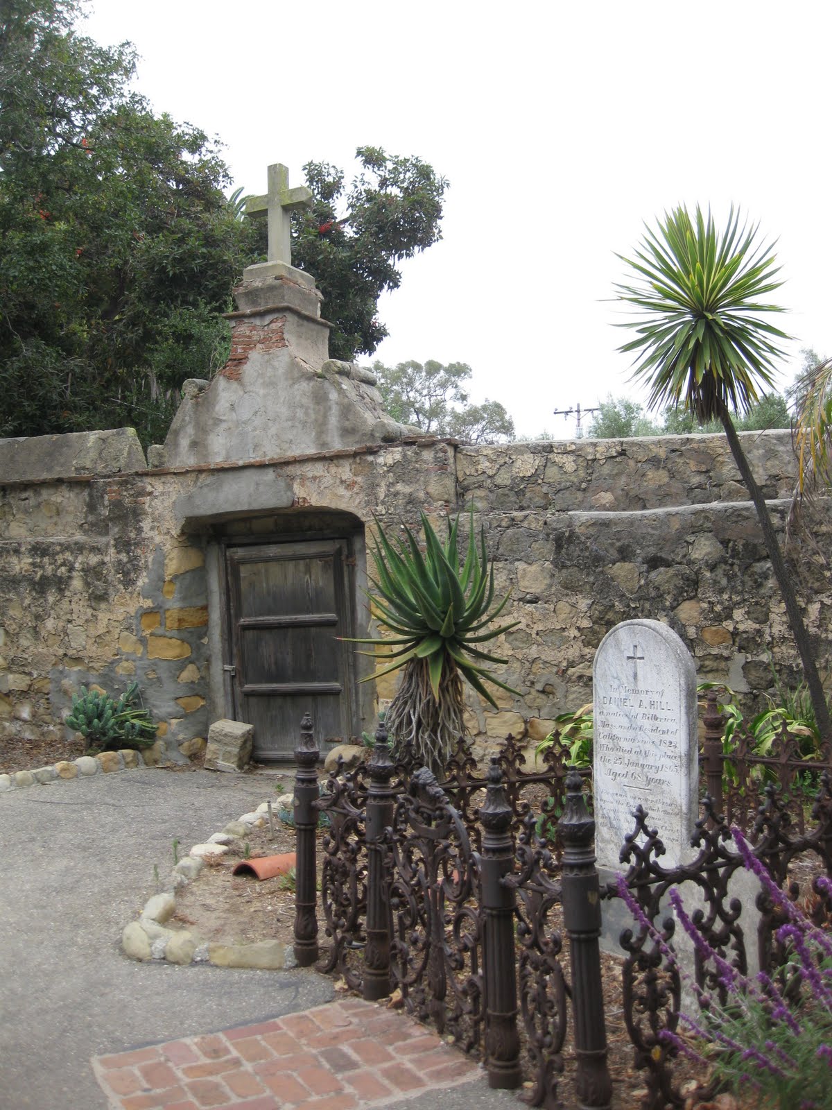 The Starr Clan: 7-11-2011 Monday - The Santa Barbara Mission