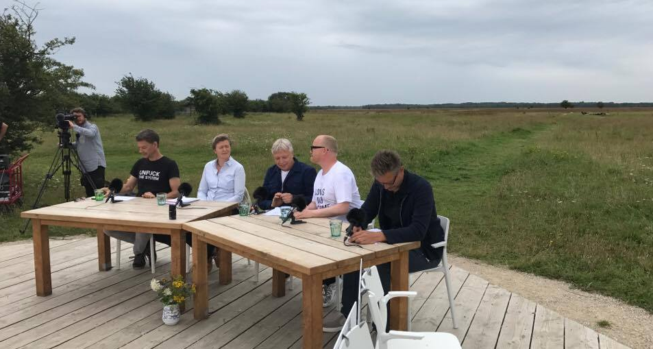 The universe is eternal, infinite and vibrant, a conscious cosmos ...