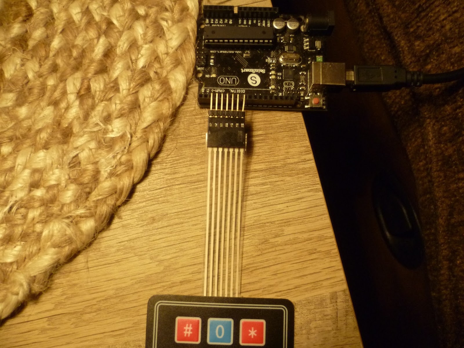 Using a 3x4 Keypad - Academy for Arduino