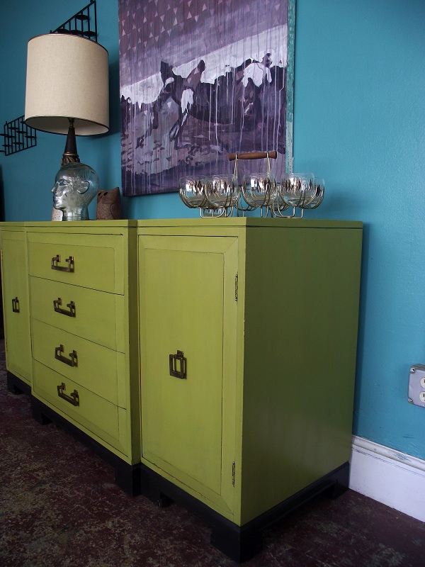 Vintage Ground: Vintage / Retro Green Buffet Sideboard Media Stand