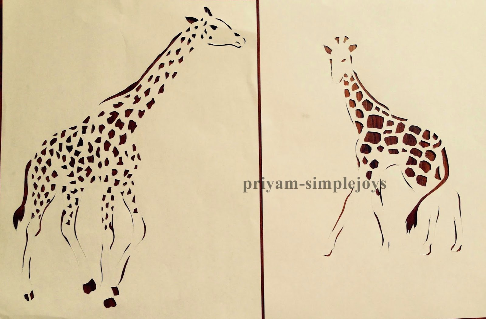 SimpleJoys: Paper cutting - A giraffe cut out.