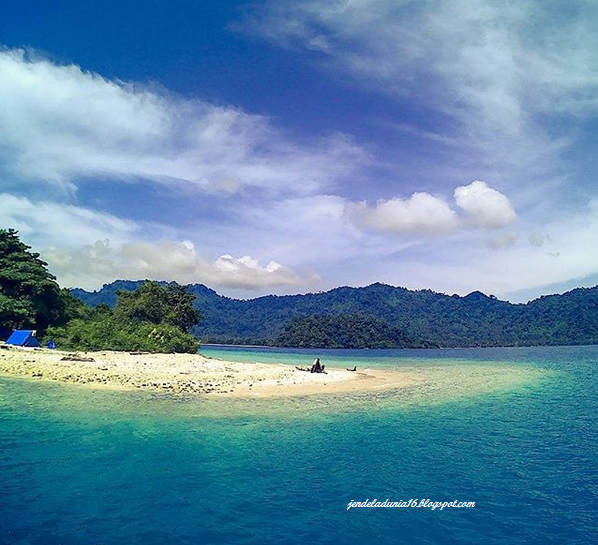 √ Pulau Sebuku, Kekayaan Dan Keindahan Alam Laut Dari Bandar Lampung ...
