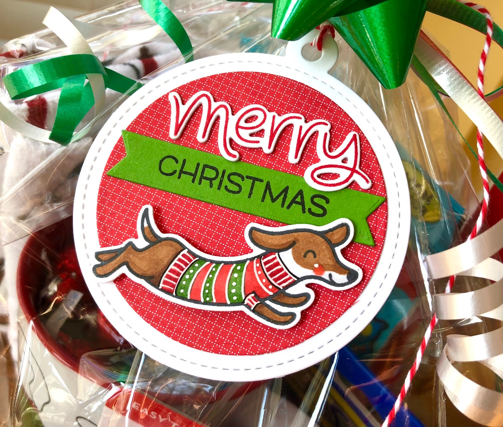 The Queen's Scene: Dog & Cat Christmas Tags