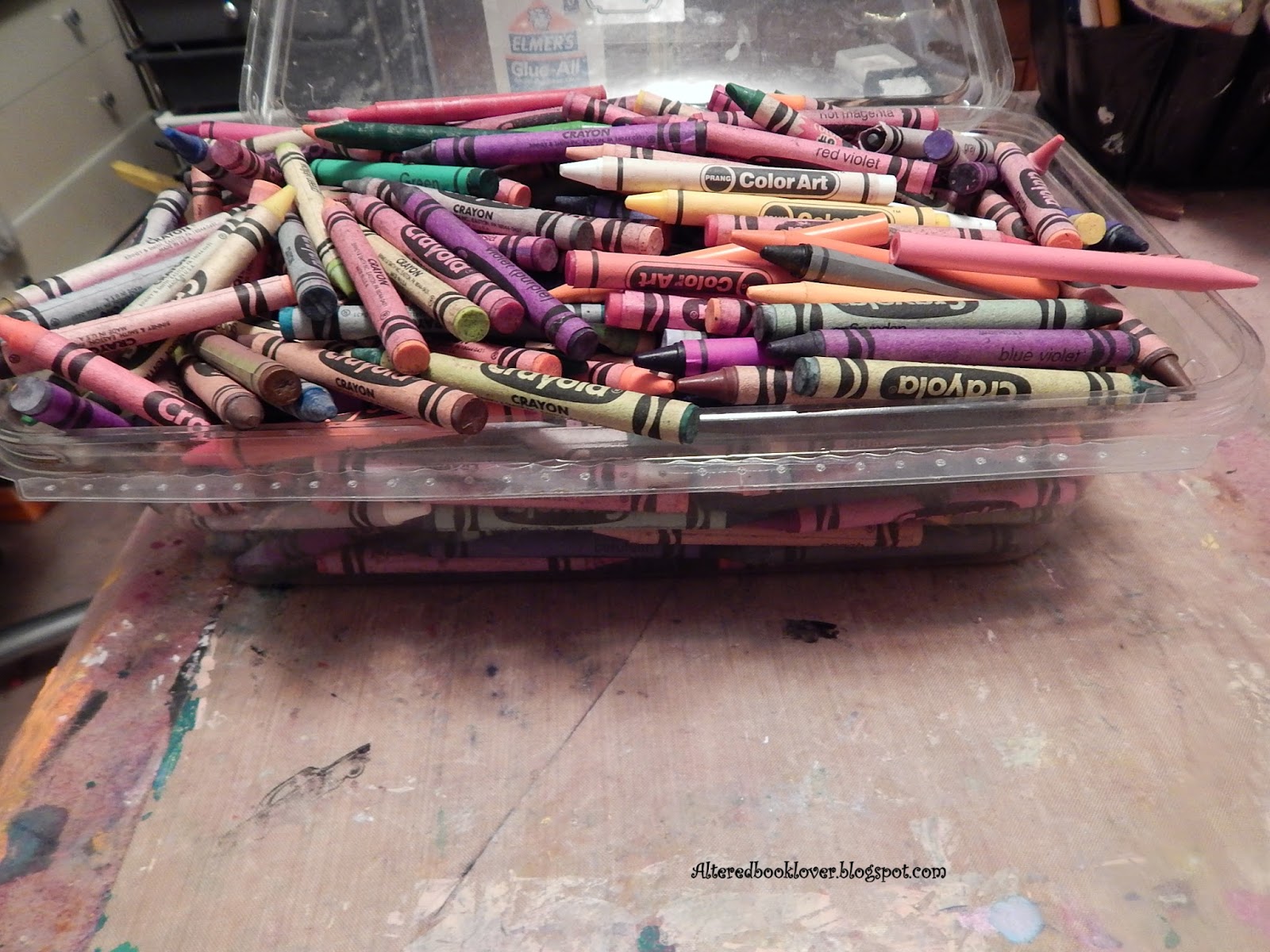 Altered Book Lover: Second Thursday Tutorial: Who can resist crayons?