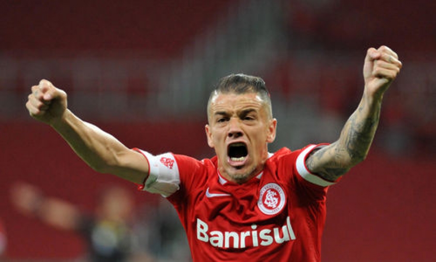 Uma Critica aos Críticos de D'Alessandro. ~ Blog Andrés D'Alessandro