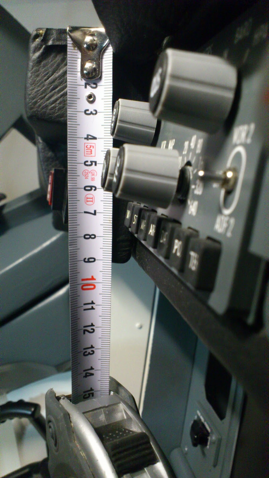Boeing 737-800NG Fullsize Homecockpit: Glareshield Mesures