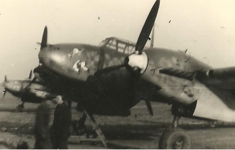 FalkeEins - the Luftwaffe blog: Ju 290 A " 9V+LK " of 2./ FAGr.5, Bf ...
