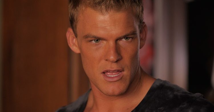 NEWS: 'Catching Fire' star Alan Ritchson (Gloss) cast as Raphael in the ...