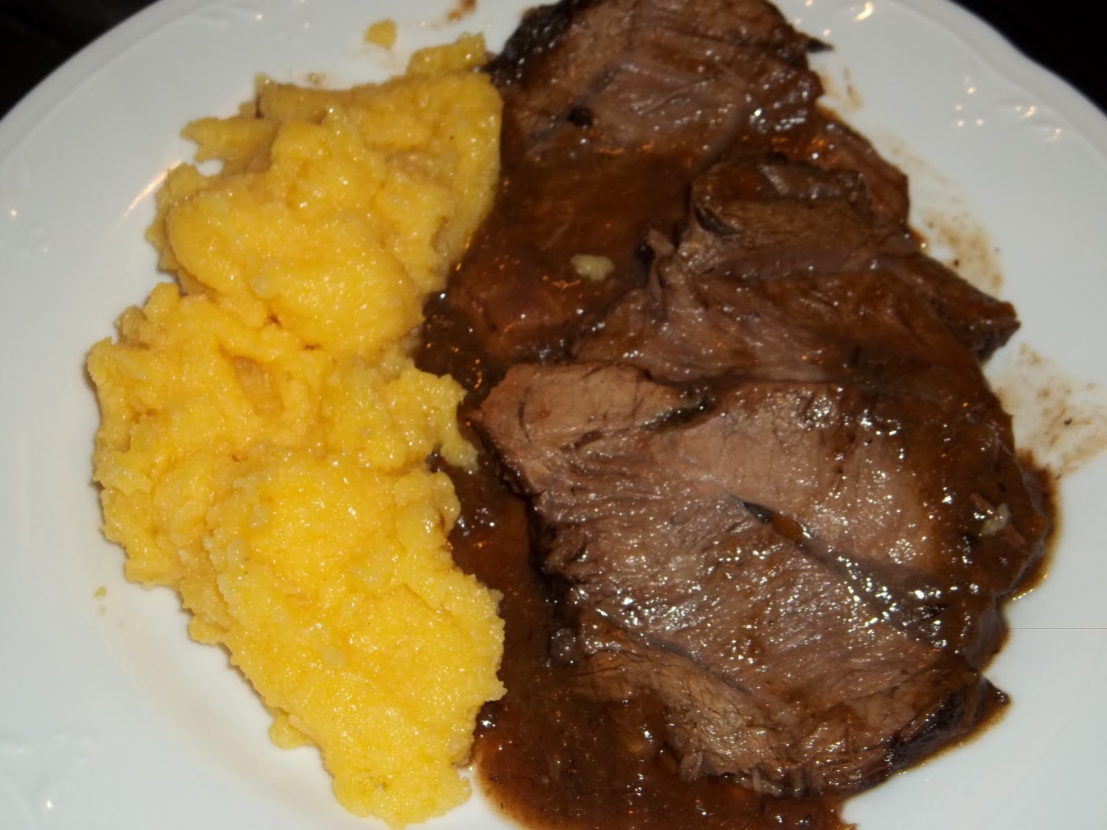 Provare Per Gustare::...: ... BRASATO AL BAROLO ...