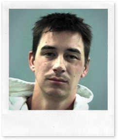 La moglie partorisce: lui violenta l'ostetrica