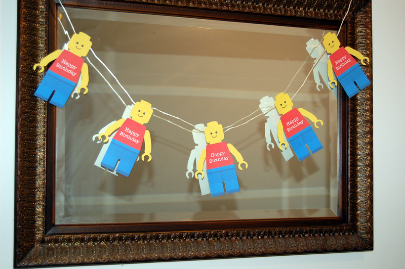 Meaningful Menagerie: Lego Birthday Party for Alexander!