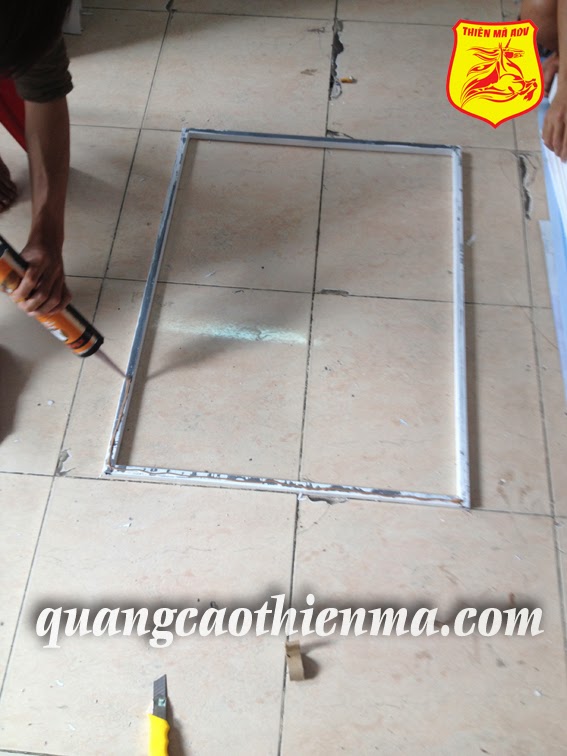 Quầy bán hàng di động ~ In ấn quảng cáo Thiên Mã