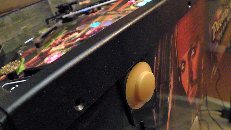 Modding a Zizzle Pirates of the Caribbean Pinball Machine: New Flipper ...