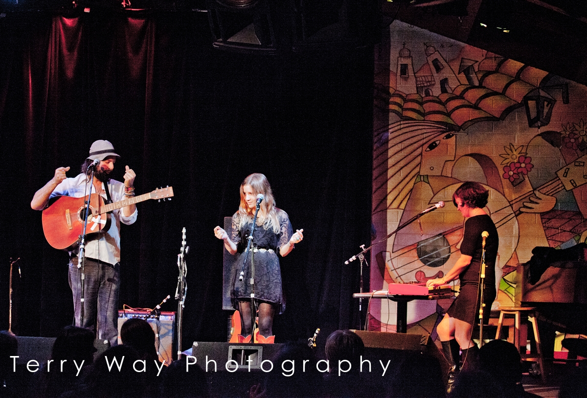 Terry Way Photography Santa Cruz Photographer: Robyn Hitchcock ...