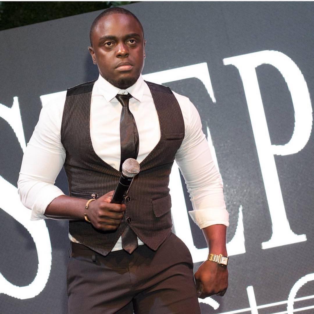 ÁLBUM "ZOCA" DE ZOCA ZOCA CHEGA AO MERCADO NOS PRÓXIMOS DIAS "17/18" DE ...