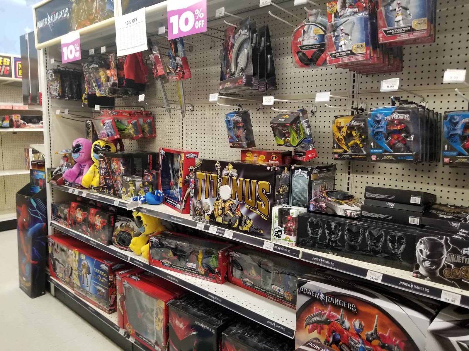 The Toy Box: A Final Visit To Toys R' Us