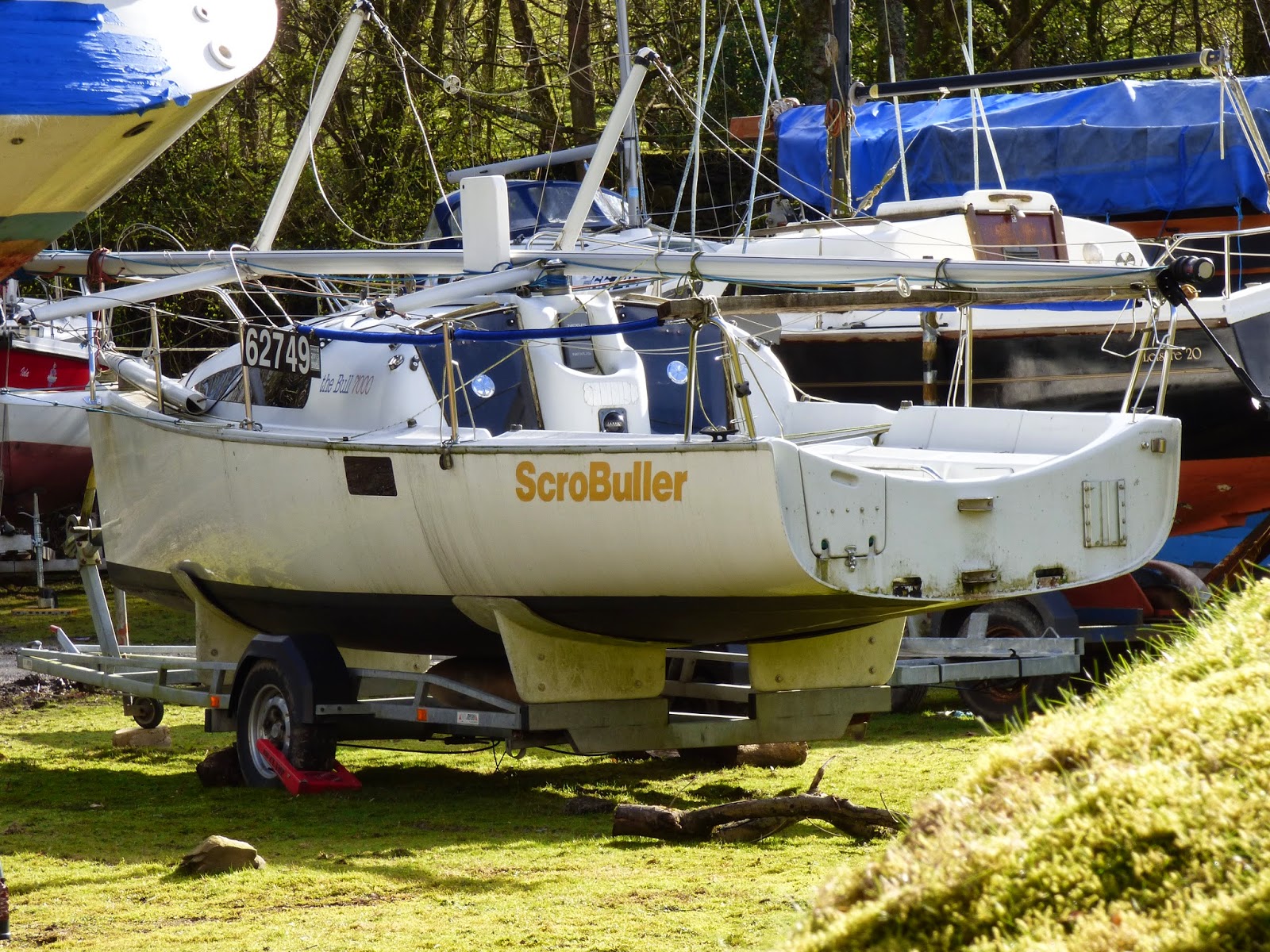 Shockwave40: Scrobuller - The Bull 7000 built by Topper - Windermere 2014