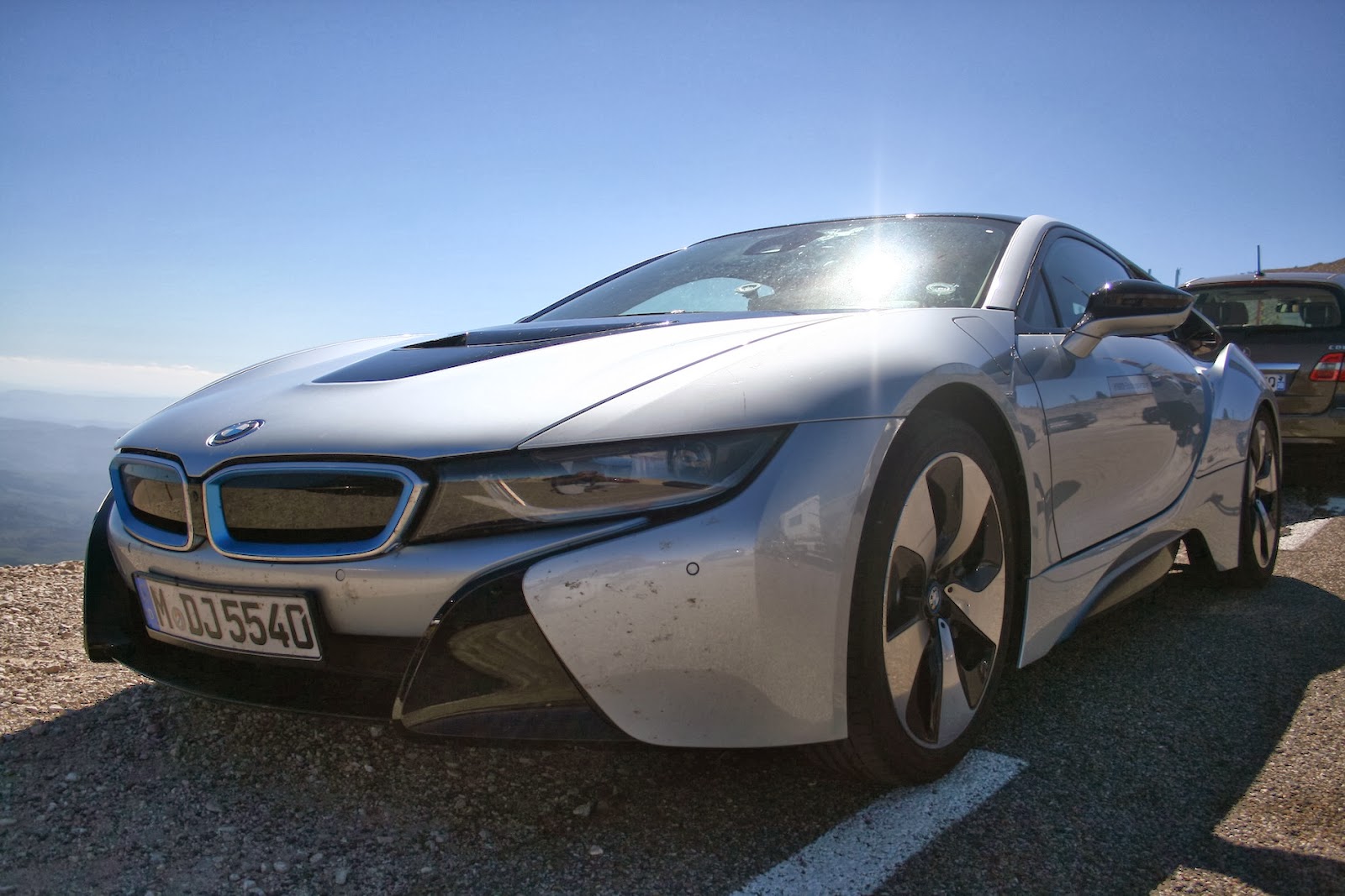 Town+Country BMW | MINI Markham Blog: Iconic Silver BMW i8 Spotted